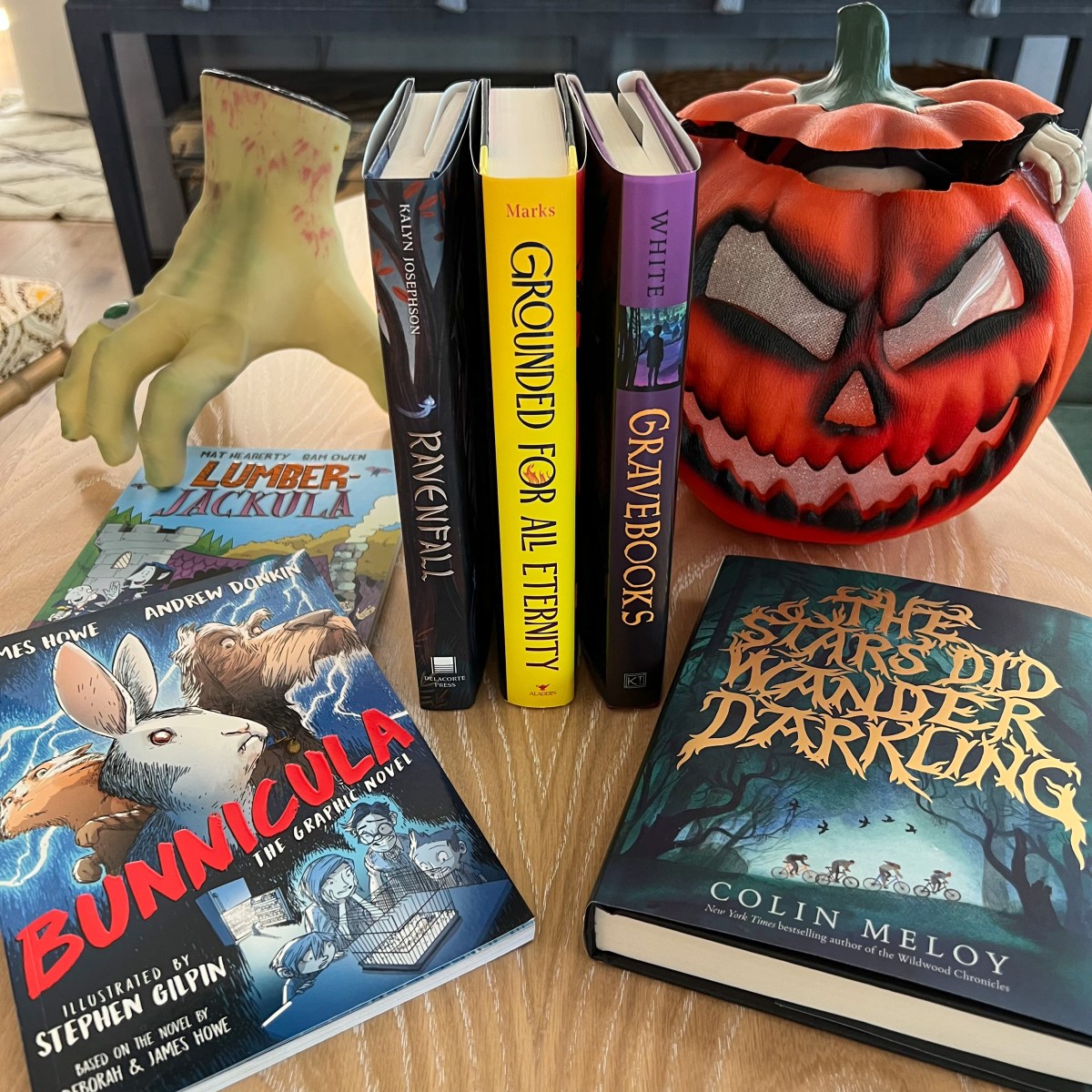 More Tricks Than Treats: New Spooky Chapter Books & Graphic Novels ...